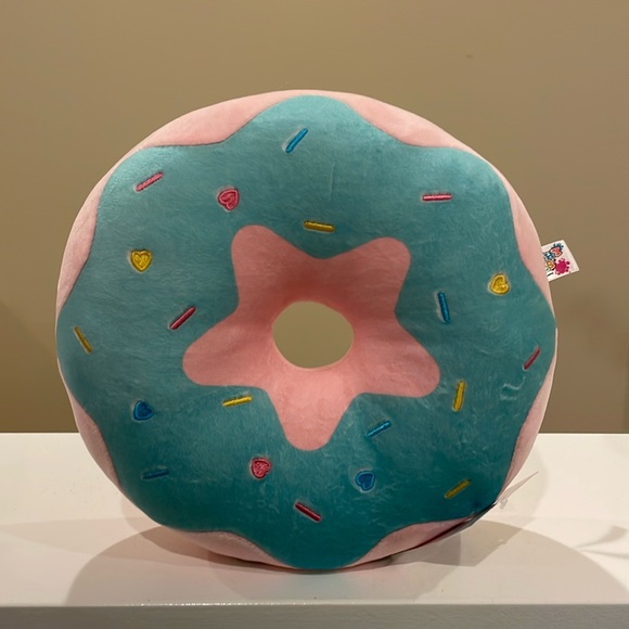 Smoochy Pals | Toys | Nwt 9 Smoochy Pals Sprinkle Donut Squishy Plush ...